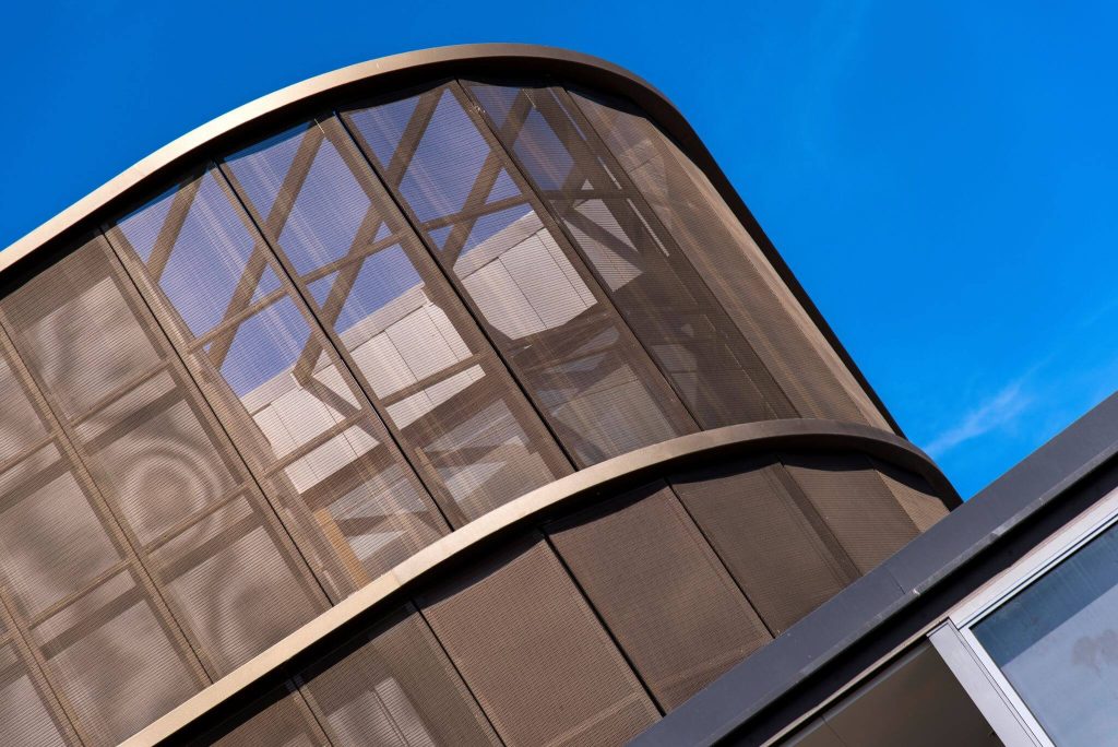 Metro 105 Architectural Mesh: 9.85 x 25.4mm Openings - Meshstore New ...